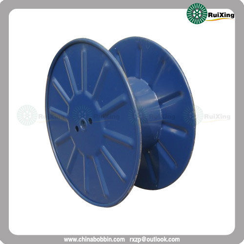 Reel with single wall rimmed flange in pressed steel reel for cable wire